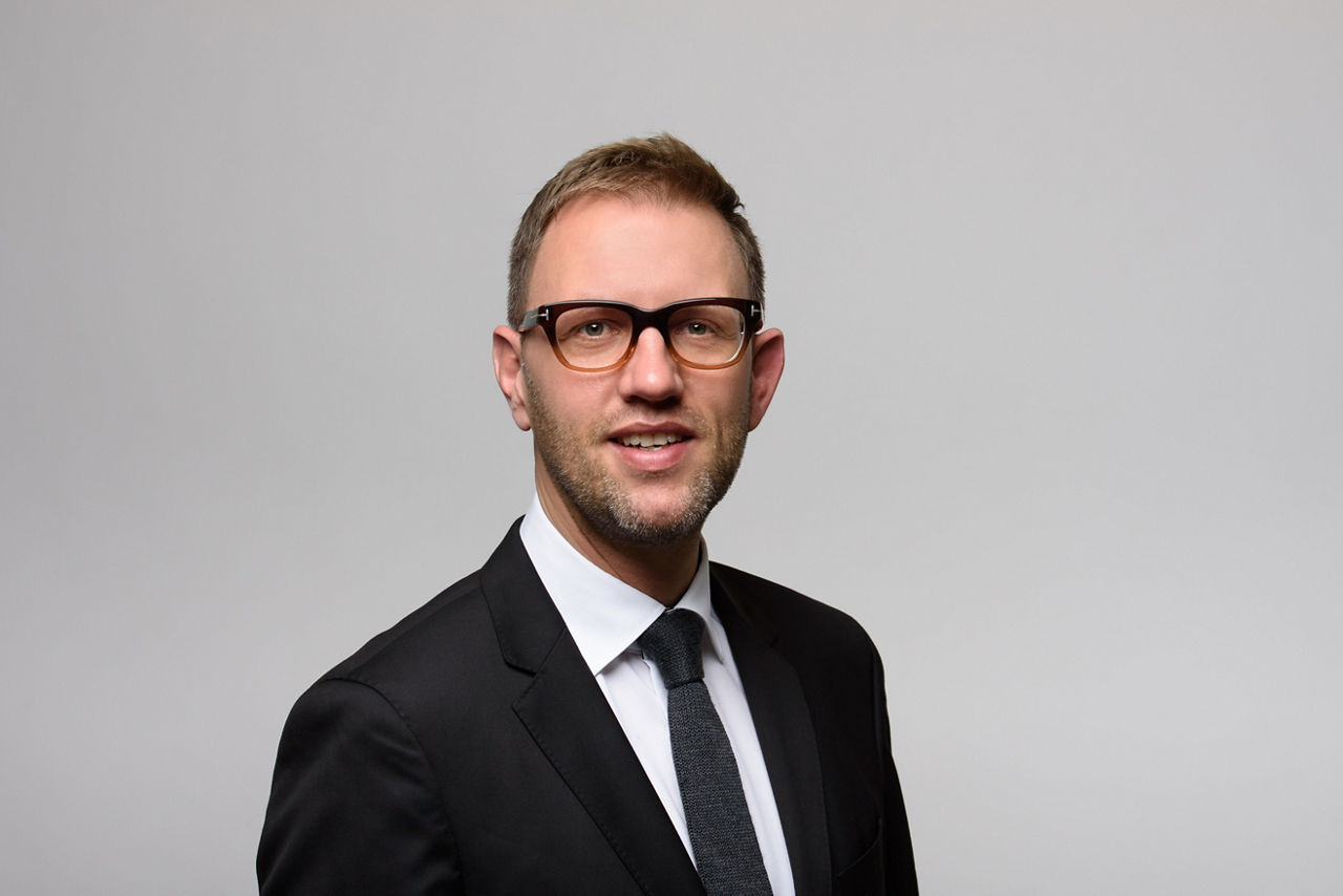 Prof Dr habil Matthias Amort verstaerkt Duesseldorfer Professorenschaft